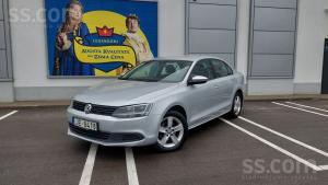 Grey Volkswagen Jetta 2013 in Riga, with an engine capacity of 1.60 L and mileage of 218 thousand km for 4250 €, photo 19 on AUTOMOTO.COM.LV