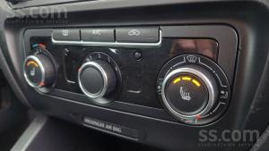 Grey Volkswagen Jetta 2013 in Riga, with an engine capacity of 1.60 L and mileage of 218 thousand km for 4250 €, photo 25 on AUTOMOTO.COM.LV