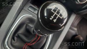 Grey Volkswagen Jetta 2013 in Riga, with an engine capacity of 1.60 L and mileage of 218 thousand km for 4250 €, photo 28 on AUTOMOTO.COM.LV