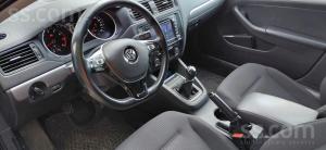 Pelēks Volkswagen Jetta 2015 Ventspils, ar dzinēja tilpumu 1.40 L un nobraukumu 205 tūkst. km par 4600 €, foto 3 vietnē AUTOMOTO.COM.LV