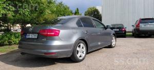 Grey Volkswagen Jetta 2015 in Ventspils, with an engine capacity of 1.40 L and mileage of 205 thousand km for 3999 €, photo 13 on AUTOMOTO.COM.LV