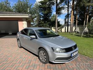 Pelēks Volkswagen Jetta 2015 Rīga, ar dzinēja tilpumu 1.40 L un nobraukumu 293 tūkst. km par 4450 €, foto 6 vietnē AUTOMOTO.COM.LV