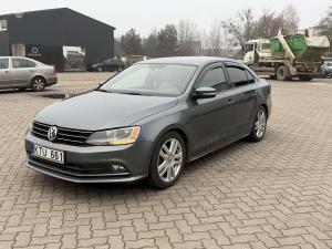Grey Volkswagen Jetta 2016 in Kaunas, with an engine capacity of 1.80 L and mileage of 191 thousand km for 8500 €, photo  on AUTOMOTO.COM.LV