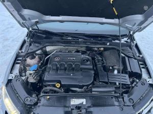 Grey Volkswagen Jetta 2016 in Kaunas, with an engine capacity of 1.97 L and mileage of 182 thousand km for 4300 €, photo 7 on AUTOMOTO.COM.LV