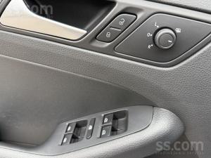 Pelēks Volkswagen Jetta 2017 Rīga, ar dzinēja tilpumu 2.00 L un nobraukumu 177 tūkst. km par 6900 €, foto 14 vietnē AUTOMOTO.COM.LV
