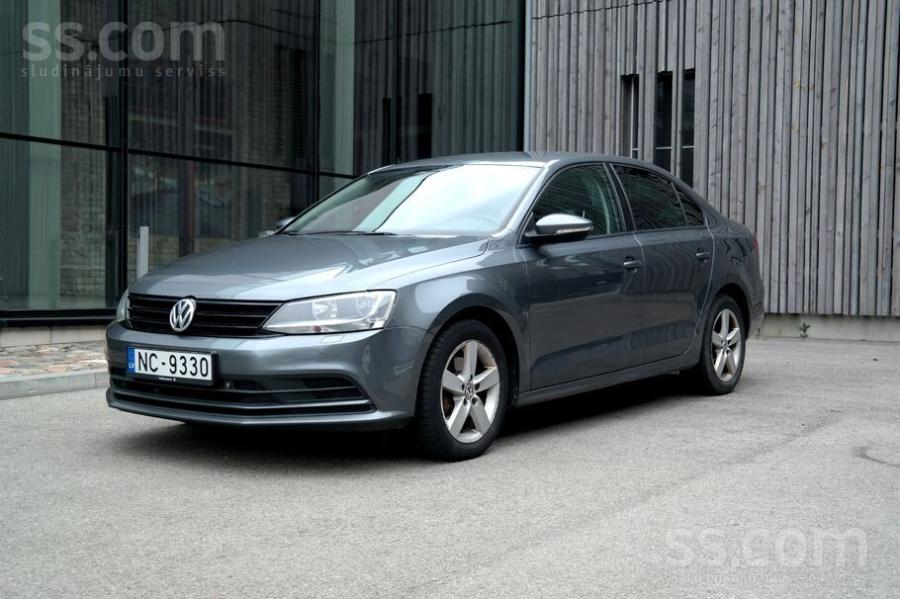 Pelēks Volkswagen Jetta 2017 Rīga, ar dzinēja tilpumu 1.40 L un nobraukumu 171 tūkst. km par 6100 €, foto 1 vietnē AUTOMOTO.COM.LV
