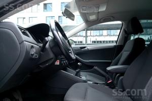 Pelēks Volkswagen Jetta 2017 Rīga, ar dzinēja tilpumu 1.40 L un nobraukumu 171 tūkst. km par 6100 €, foto 10 vietnē AUTOMOTO.COM.LV