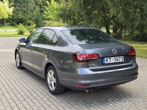 Pelēks Volkswagen Jetta 2017 Rīga, ar dzinēja tilpumu 1.40 L un nobraukumu 0 tūkst. km par 6500 €, foto 5 vietnē AUTOMOTO.COM.LV