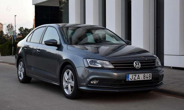 Pelēks Volkswagen Jetta 2017 Viļņa, ar dzinēja tilpumu 1.97 L un nobraukumu 244 tūkst. km par 6880 €, foto 7 vietnē AUTOMOTO.COM.LV