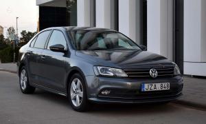 Pelēks Volkswagen Jetta 2017 Viļņa, ar dzinēja tilpumu 1.97 L un nobraukumu 244 tūkst. km par 6880 €, foto 7 vietnē AUTOMOTO.COM.LV