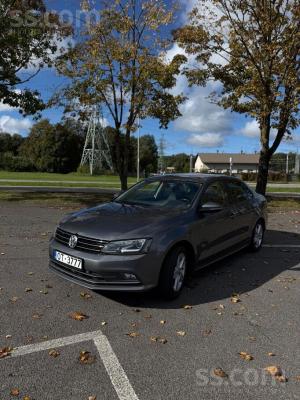 Pelēks Volkswagen Jetta 2018 Rīga, ar dzinēja tilpumu 1.40 L un nobraukumu 159 tūkst. km par 8200 €, foto 3 vietnē AUTOMOTO.COM.LV