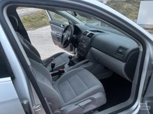 Volkswagen Jetta 2006 in Alytus, with an engine capacity of 2.00 L and mileage of 343 thousand km for 1350 €, photo 12 on AUTOMOTO.COM.LV