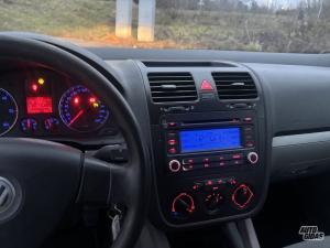 Volkswagen Jetta 2006 in Alytus, with an engine capacity of 2.00 L and mileage of 343 thousand km for 1350 €, photo 14 on AUTOMOTO.COM.LV