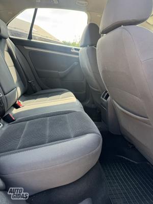 Volkswagen Jetta 2007 Viļņa, ar dzinēja tilpumu 1.90 L un nobraukumu 273 tūkst. km par 1999 €, foto 6 vietnē AUTOMOTO.COM.LV