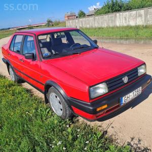Красный Фольксваген Джетта 1991 в Даугавпилс, объемом двигателя 1.30 л и пробегом 200 тыс. км за 1350 €, фото 5 на AUTOMOTO.COM.LV