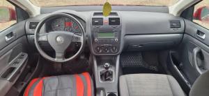 Red Volkswagen Jetta 2007 in Daugavpils, with an engine capacity of 1.60 L and mileage of 154 thousand km for 1450 €, photo 10 on AUTOMOTO.COM.LV