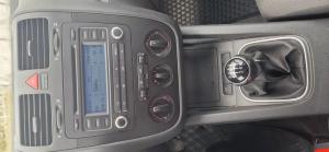 Red Volkswagen Jetta 2007 in Daugavpils, with an engine capacity of 1.60 L and mileage of 154 thousand km for 1450 €, photo 17 on AUTOMOTO.COM.LV