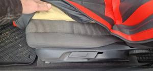 Red Volkswagen Jetta 2007 in Daugavpils, with an engine capacity of 1.60 L and mileage of 154 thousand km for 1450 €, photo 19 on AUTOMOTO.COM.LV