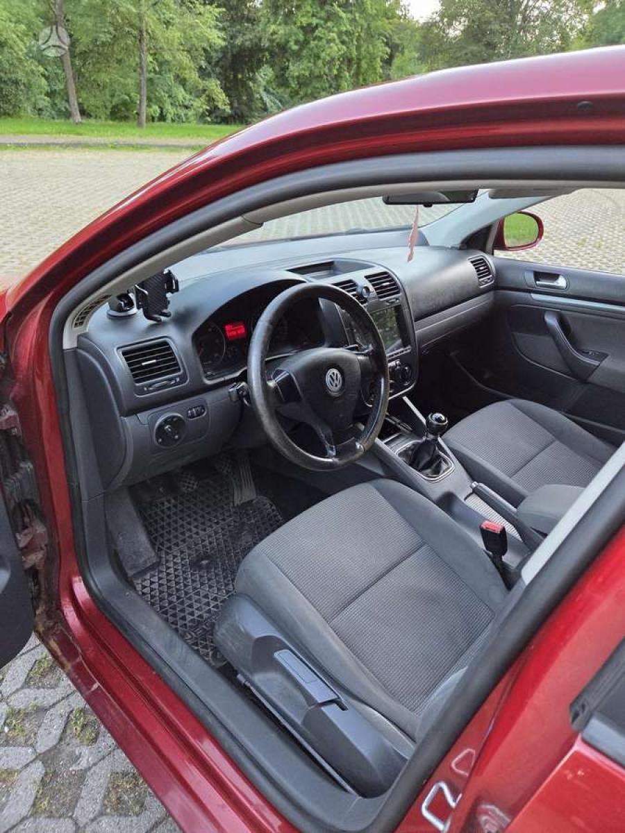 Sarkans Volkswagen Jetta 2007 Viļņa, ar dzinēja tilpumu 1.90 L un nobraukumu 313 tūkst. km par 1100 €, foto 6 vietnē AUTOMOTO.COM.LV