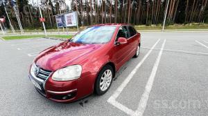 Красный Фольксваген Джетта 2007 в Рига, объемом двигателя 1.60 л и пробегом 261 тыс. км за 1200 €, фото 4 на AUTOMOTO.COM.LV
