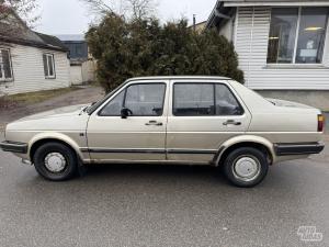 Volkswagen Jetta 1987 Kauņa, ar dzinēja tilpumu 1.80 L un nobraukumu 221 tūkst. km par 1100 €, foto 9 vietnē AUTOMOTO.COM.LV