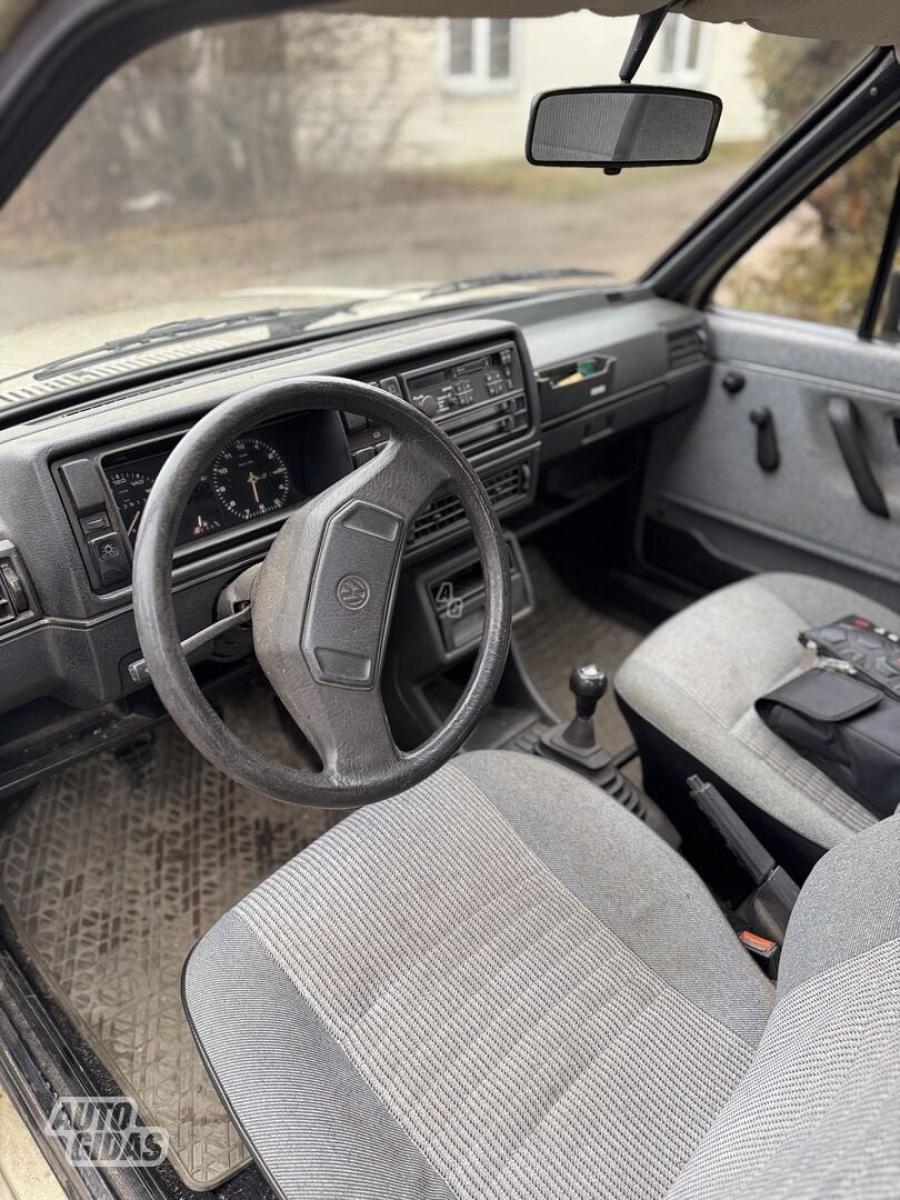 Volkswagen Jetta 1987 Kauņa, ar dzinēja tilpumu 1.80 L un nobraukumu 221 tūkst. km par 1100 €, foto 10 vietnē AUTOMOTO.COM.LV