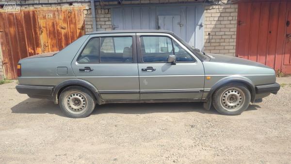 Volkswagen Jetta 1987 Kauņa, ar dzinēja tilpumu 1.60 L un nobraukumu 285 tūkst. km par 430 €, foto 2 vietnē AUTOMOTO.COM.LV