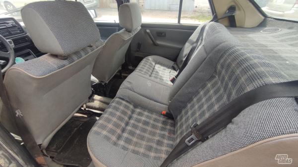 Volkswagen Jetta 1987 Kauņa, ar dzinēja tilpumu 1.60 L un nobraukumu 285 tūkst. km par 430 €, foto 8 vietnē AUTOMOTO.COM.LV