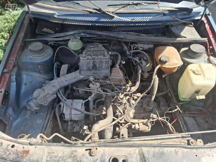 Volkswagen Jetta 1988 in Radviliskis, with an engine capacity of 1.60 L and mileage of 257 thousand km for 180 €, photo 5 on AUTOMOTO.COM.LV