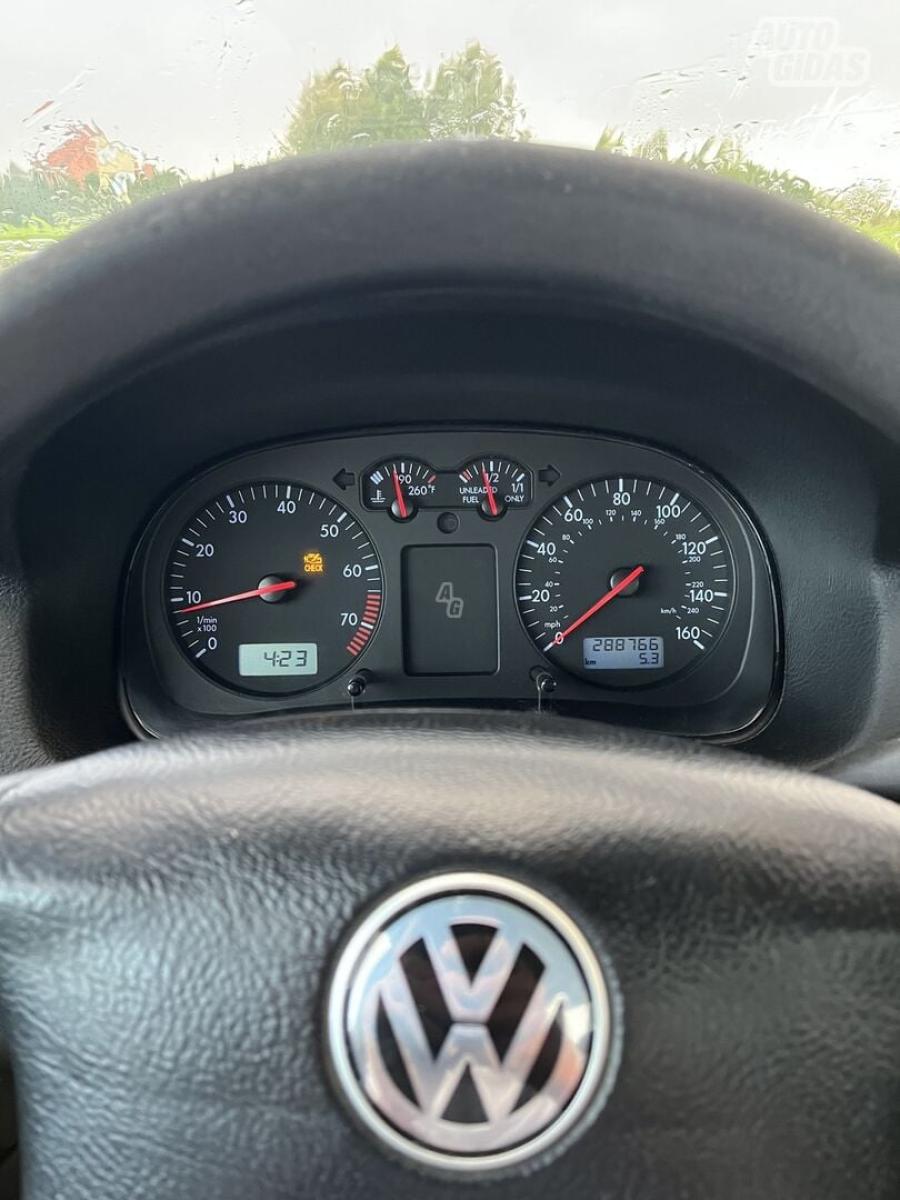 Volkswagen Jetta 1999 in Joniskis, with an engine capacity of 2.00 L and mileage of 288 thousand km for 1300 €, photo 14 on AUTOMOTO.COM.LV