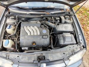 Volkswagen Jetta 2003 in Vilnius, with an engine capacity of 2.00 L and mileage of 285 thousand km for 1000 €, photo 6 on AUTOMOTO.COM.LV