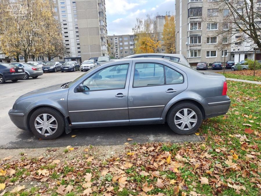 Volkswagen Jetta 2003 in Vilnius, with an engine capacity of 2.00 L and mileage of 285 thousand km for 1000 €, photo 25 on AUTOMOTO.COM.LV