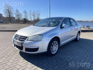 Volkswagen Jetta 2006 in Ventspils, with an engine capacity of 1.60 L and mileage of 322 thousand km for 2090 €, photo 1 on AUTOMOTO.COM.LV