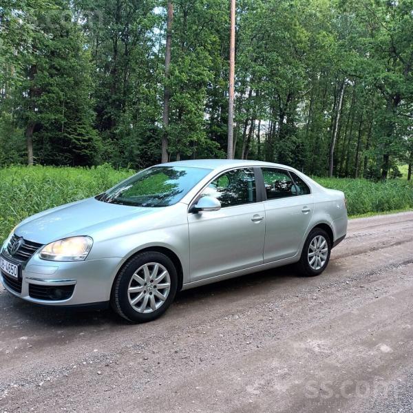 Volkswagen Jetta 2006 in Jelgava, with an engine capacity of 1.90 L and mileage of 219 thousand km for 2890 €, photo 4 on AUTOMOTO.COM.LV