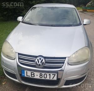 Volkswagen Jetta 2006 in Riga, with an engine capacity of 1.60 L and mileage of 248 thousand km for 950 €, photo 3 on AUTOMOTO.COM.LV