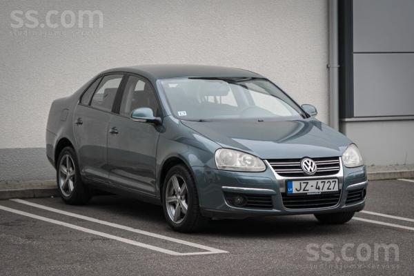Volkswagen Jetta 2006 Rīga, ar dzinēja tilpumu 1.60 L un nobraukumu 219 tūkst. km par 1950 €, foto 3 vietnē AUTOMOTO.COM.LV