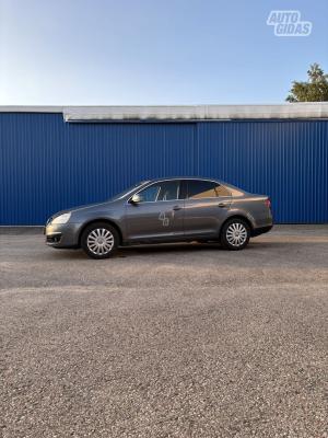 Volkswagen Jetta 2006 Kauņa, ar dzinēja tilpumu 2.00 L un nobraukumu 276 tūkst. km par 1450 €, foto 4 vietnē AUTOMOTO.COM.LV