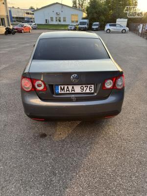 Volkswagen Jetta 2006 Kauņa, ar dzinēja tilpumu 2.00 L un nobraukumu 276 tūkst. km par 1450 €, foto 6 vietnē AUTOMOTO.COM.LV