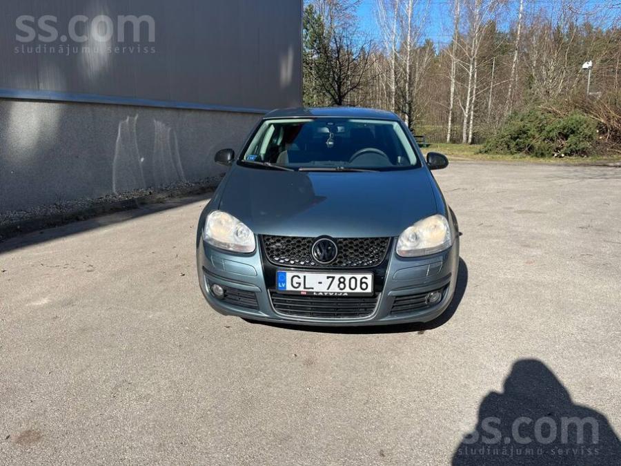 Volkswagen Jetta 2007 in Riga, with an engine capacity of 2.00 L and mileage of 144 thousand km for 850 €, photo 2 on AUTOMOTO.COM.LV
