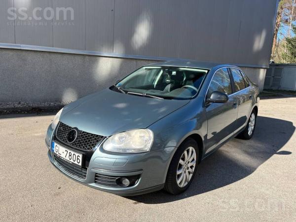 Volkswagen Jetta 2007 in Riga, with an engine capacity of 2.00 L and mileage of 144 thousand km for 850 €, photo 3 on AUTOMOTO.COM.LV