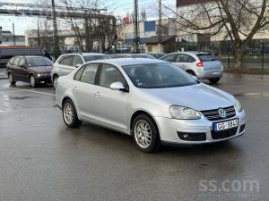 Volkswagen Jetta 2007 in Riga, with an engine capacity of 1.40 L and mileage of 202 thousand km for 1500 €, photo 7 on AUTOMOTO.COM.LV