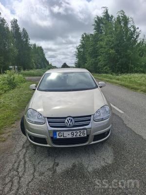 Volkswagen Jetta 2007 Ventspils, ar dzinēja tilpumu 1.60 L un nobraukumu 263 tūkst. km par 6000 €, foto 2 vietnē AUTOMOTO.COM.LV
