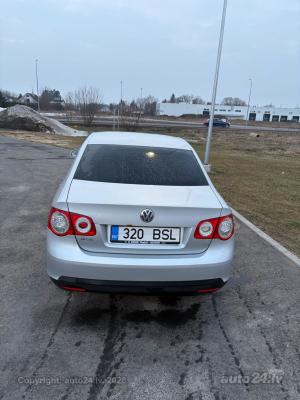 Volkswagen Jetta 2007 in Tallinn, with an engine capacity of 1.60 L and mileage of 299 thousand km for 1600 €, photo 6 on AUTOMOTO.COM.LV