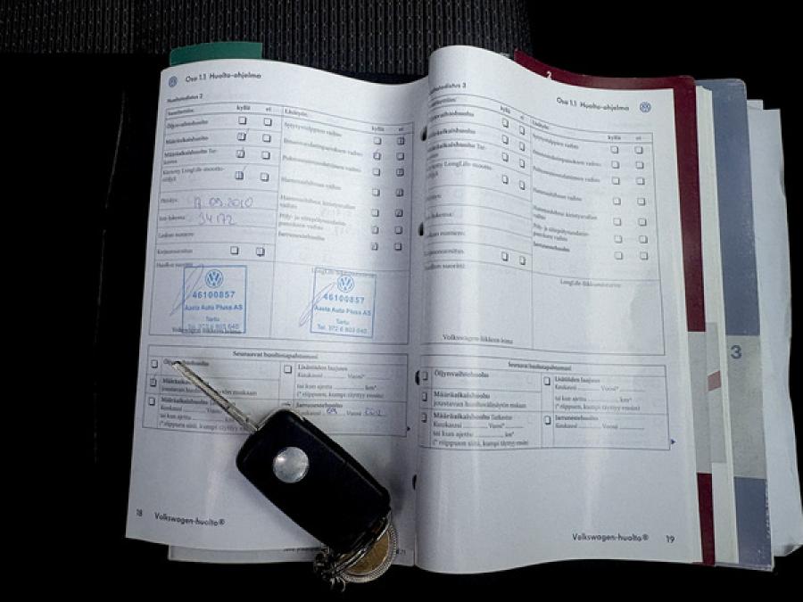 Volkswagen Jetta 2007 Tallina, ar dzinēja tilpumu 1.60 L un nobraukumu 178 tūkst. km par 2199 €, foto 16 vietnē AUTOMOTO.COM.LV