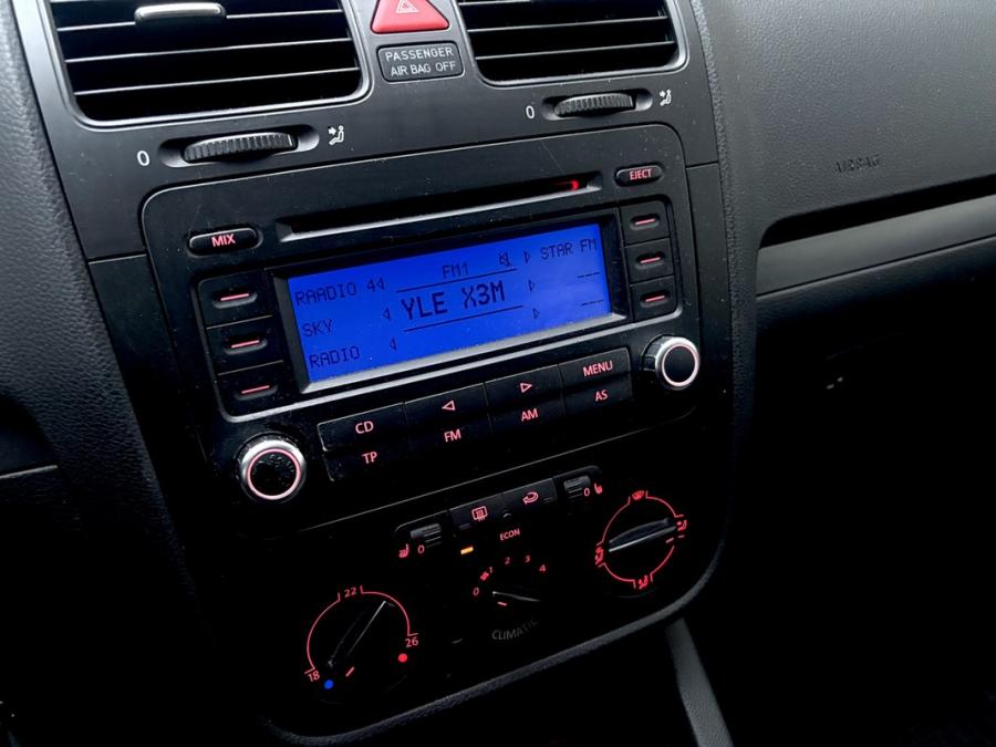 Volkswagen Jetta 2007 Tallina, ar dzinēja tilpumu 1.60 L un nobraukumu 178 tūkst. km par 2199 €, foto 28 vietnē AUTOMOTO.COM.LV