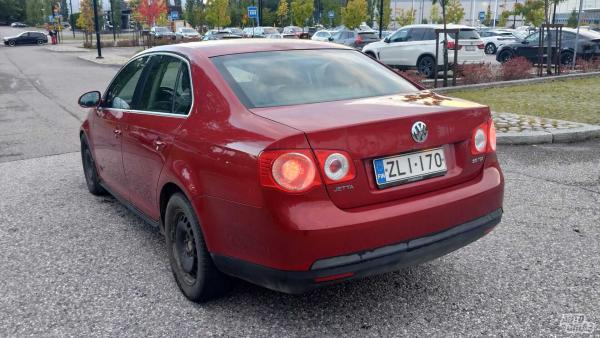 Volkswagen Jetta 2007 Kelmė, ar dzinēja tilpumu 2.00 L un nobraukumu 350 tūkst. km par 950 €, foto 3 vietnē AUTOMOTO.COM.LV