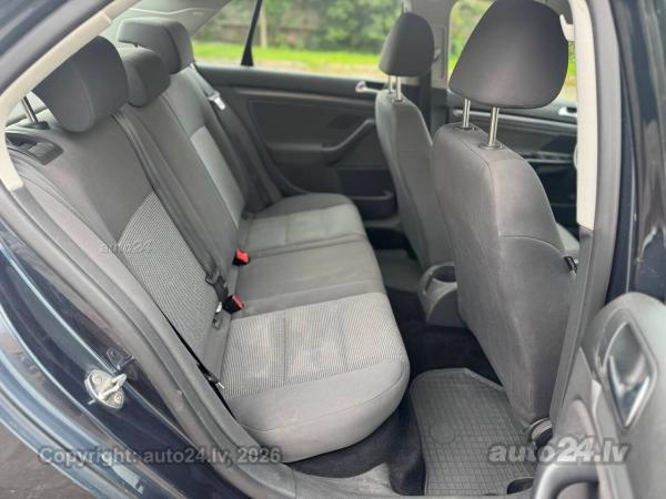 Volkswagen Jetta 2008 Narva, ar dzinēja tilpumu 1.90 L un nobraukumu 279 tūkst. km par 900 €, foto 8 vietnē AUTOMOTO.COM.LV