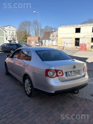 Фольксваген Джетта 2008 в Кулдига, объемом двигателя 2.00 л и пробегом 0 тыс. км за 2200 €, фото 18 на AUTOMOTO.COM.LV
