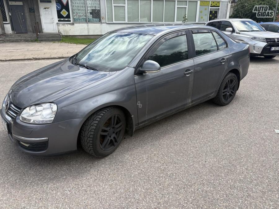 Volkswagen Jetta 2008 Viļņa, ar dzinēja tilpumu 1.90 L un nobraukumu 330 tūkst. km par 730 €, foto 1 vietnē AUTOMOTO.COM.LV
