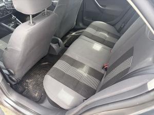 Volkswagen Jetta 2008 Viļņa, ar dzinēja tilpumu 1.90 L un nobraukumu 330 tūkst. km par 730 €, foto 6 vietnē AUTOMOTO.COM.LV